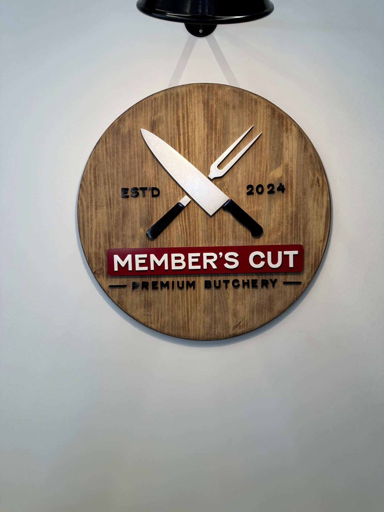 Members Cut opens its doors in Sioux Center - Sioux County Radio